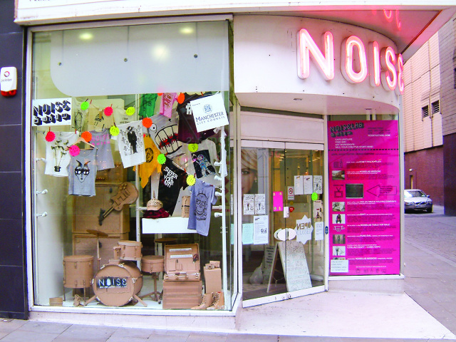 Noise Festival Noiselab - Mark O'Brien - MOB Cardboard